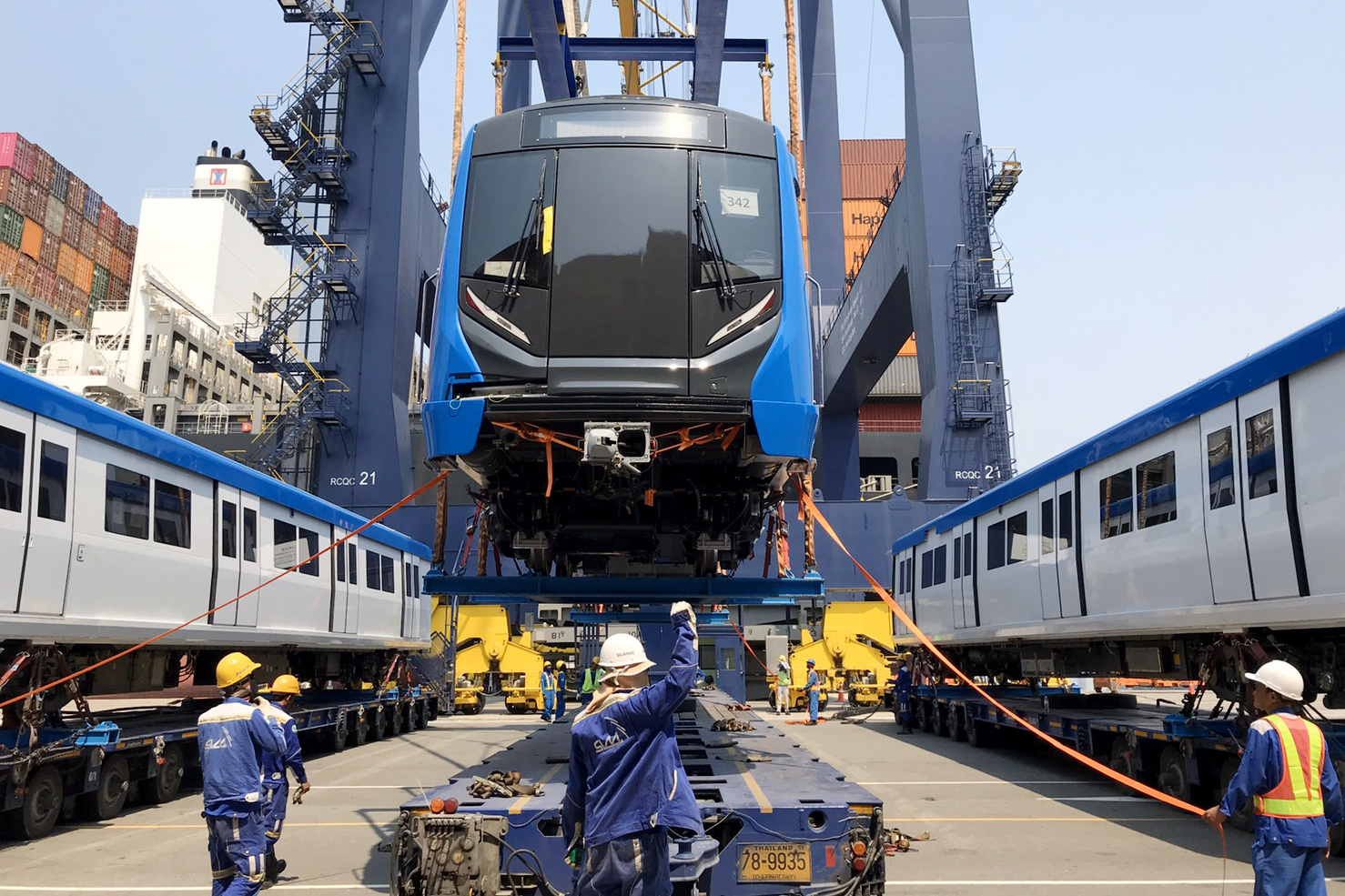 Hutchison Ports Thailand Welcomes the 34th Shipment of MRT Blue Line's ...
