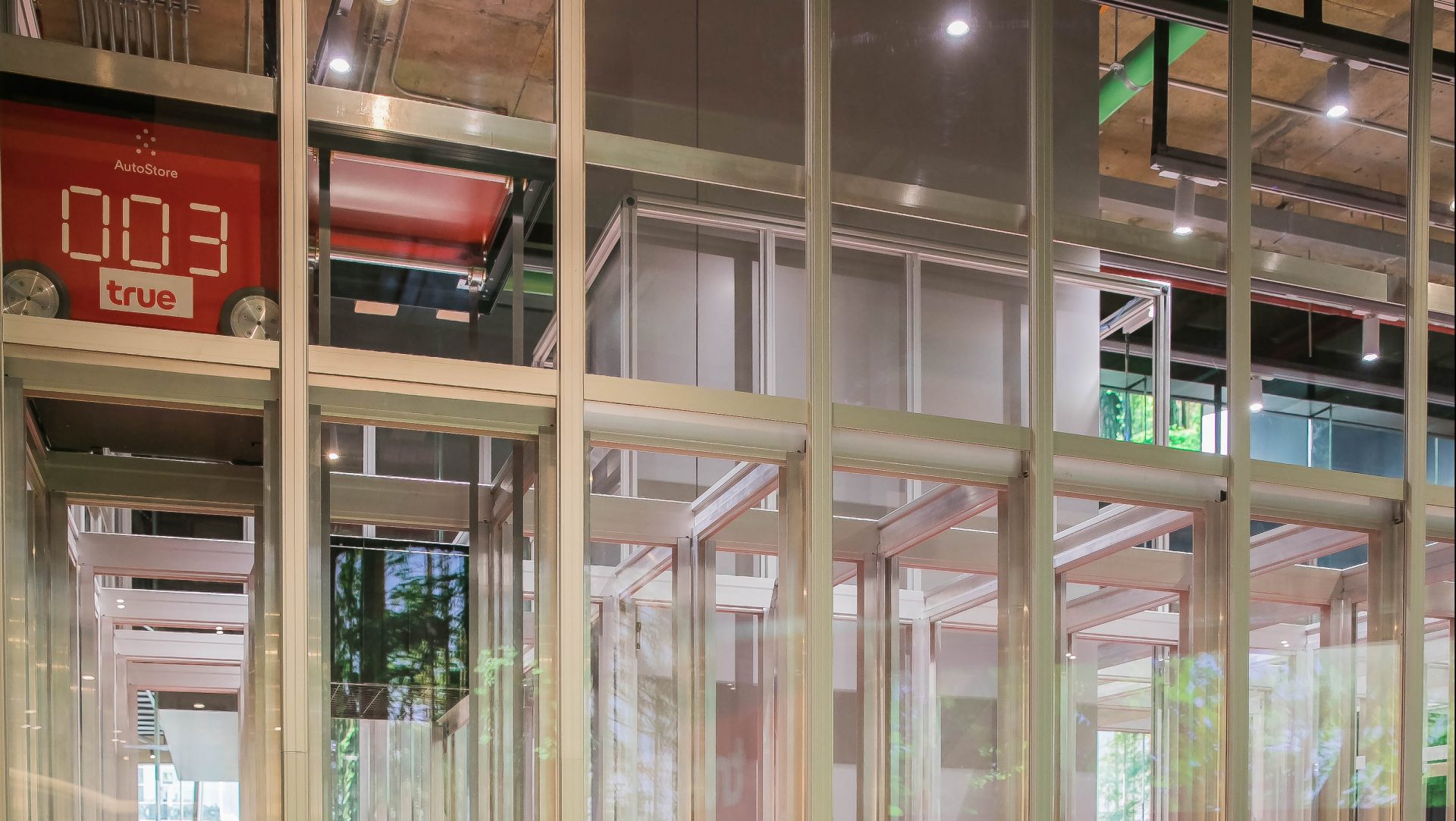 SMART ROBOTICS TO INSPIRE AN INNOVATIVE SHOPPING EXPERIENCE - Logistics ...