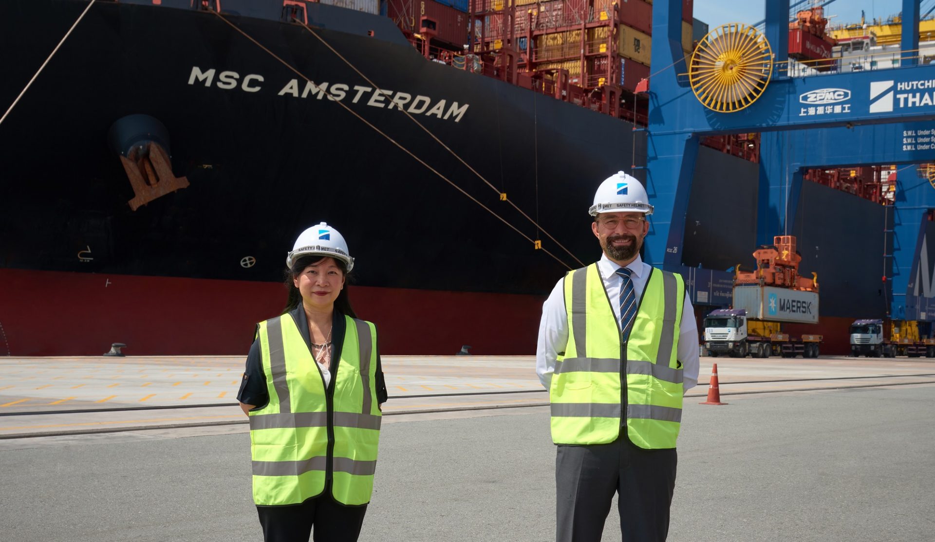 เรือ MSC Amsterdam เทียบท่าแหลมฉบัง ส่งมอบตู้สินค้าเปล่าผ่านบริการ Lion ...