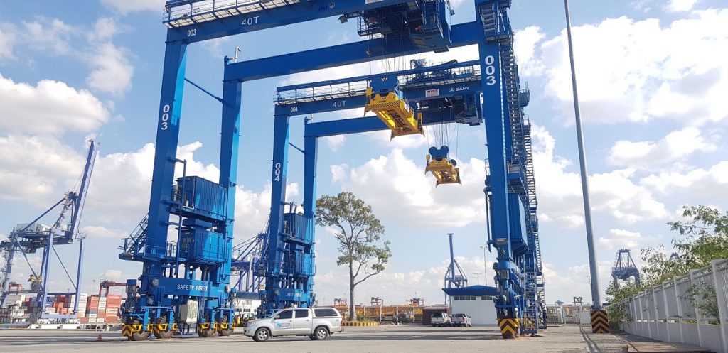 Machine Technology และ BROMMA Spreader ร่วมส่งมอบ RTG Spreader แก่การ ...
