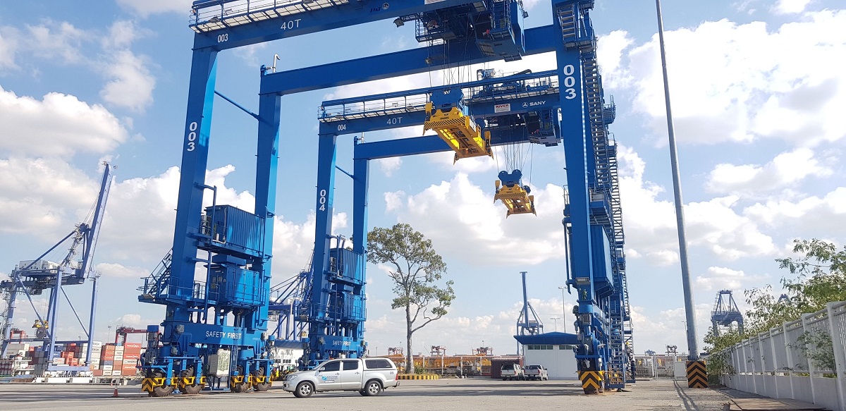 Machine Technology และ BROMMA Spreader ร่วมส่งมอบ RTG Spreader แก่การ ...