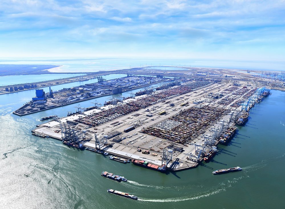 Hutchison Ports and Terminal Investment Limited Sàrl Jointly Develop ...