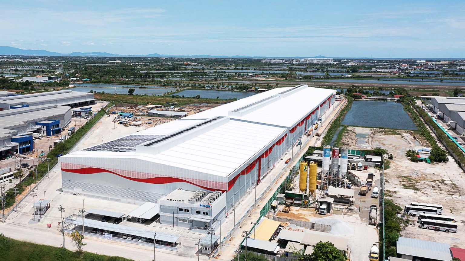 Bolloré Logistics เปิดตัวคลังสินค้า SMILE HUB รุกธุรกิจคลังและศูนย์กระจายสินค้าในประเทศไทย ...