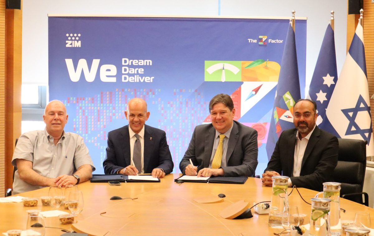 ZIM Announces Long-Term LNG Bunkering Agreement with Shell - Logistics ...