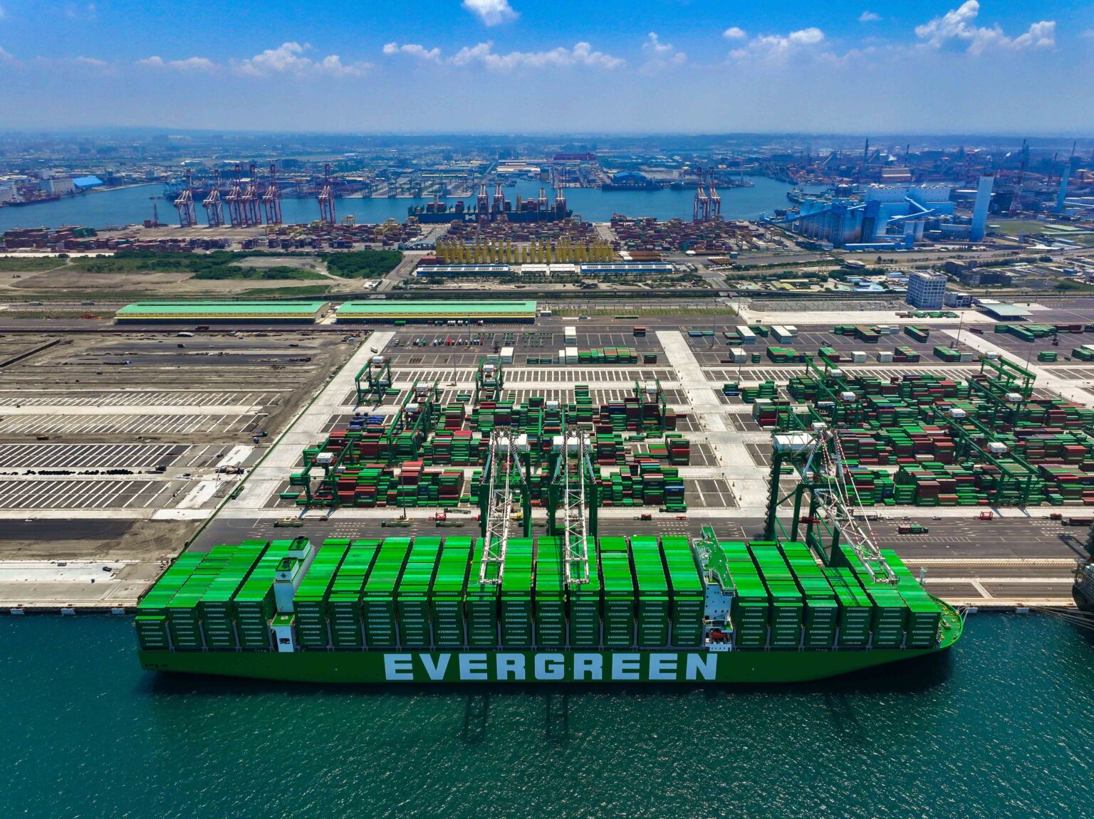 Evergreen เปิดตัว Terminal 7 ในท่าเรือ Kaohsiung ชูจุดเด่นท่าเทียบเรือตู้สินค้าปฏิบัติการ