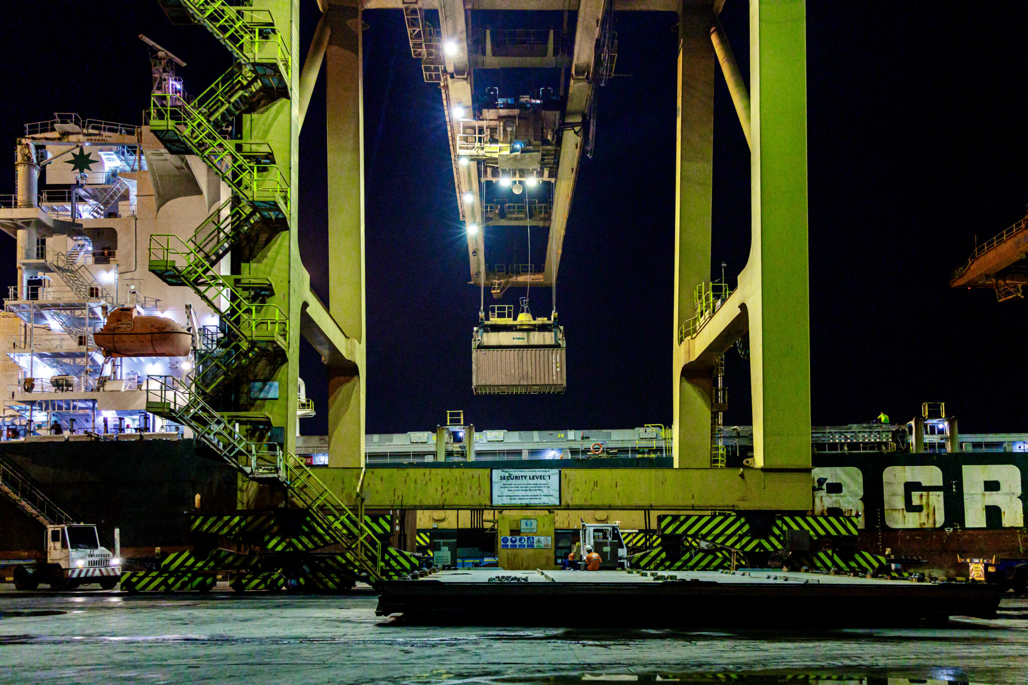 Evergreen Lines 'TMI' Service Makes First Call at Sahathai Terminal ...