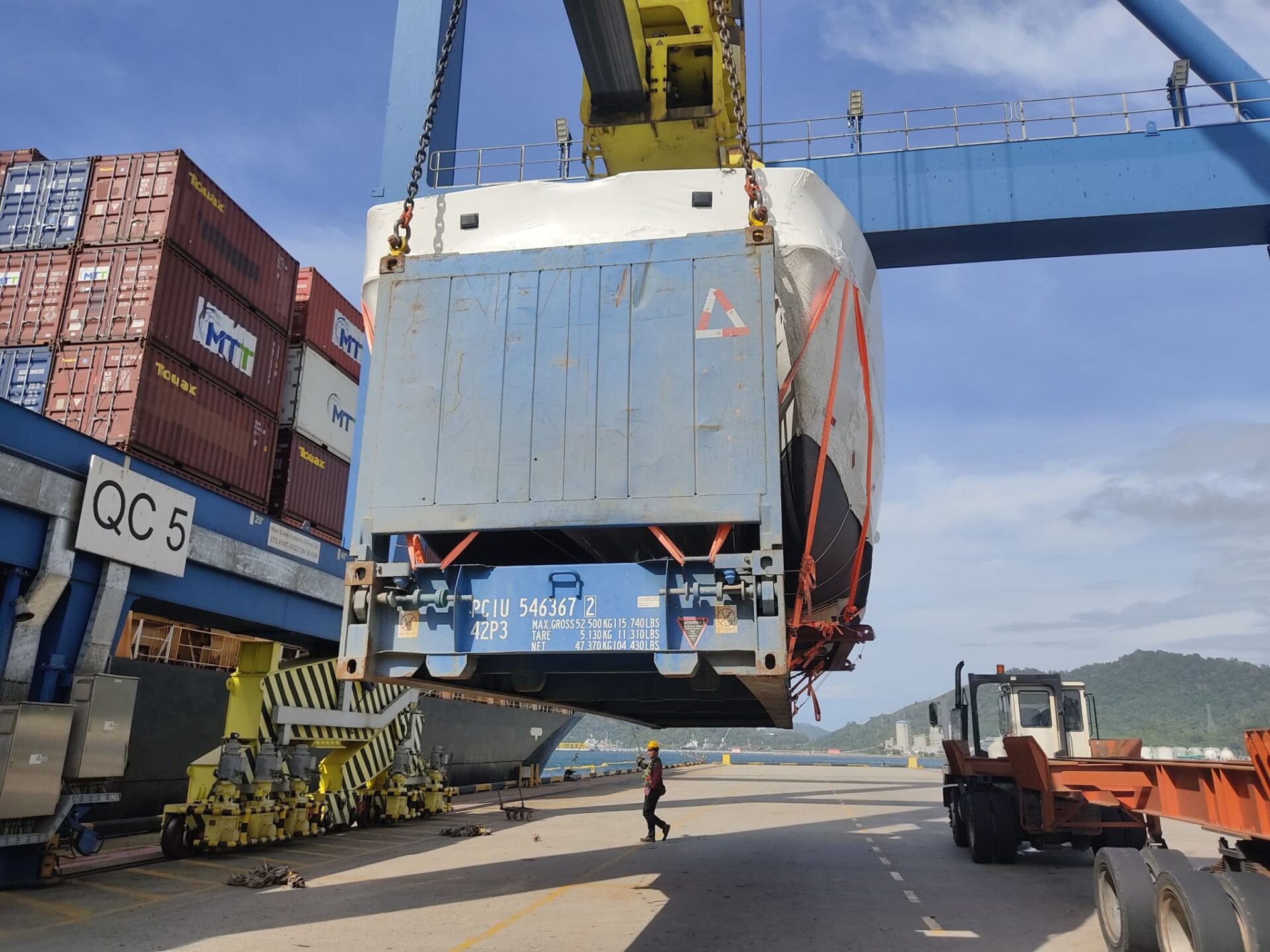 PIL Delivers A Luxury Yacht from Shanghai to Kota Kinabalu - Logistics ...