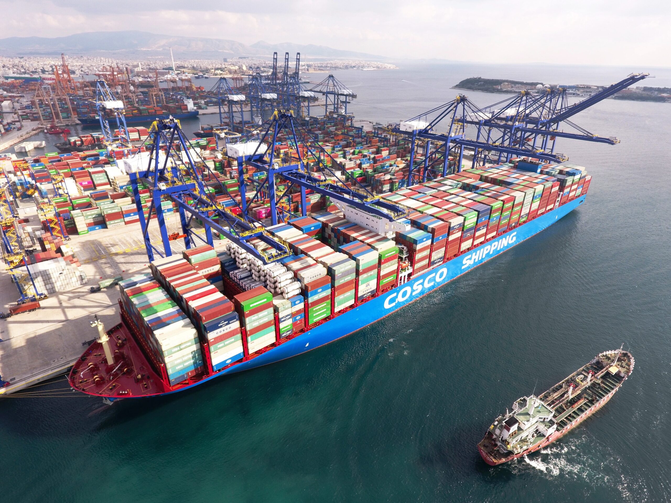 COSCO SHIPPING สั่งต่อเรือขนส่งสินค้าเชื้อเพลิงคู่เมทานอลขนาด 14,000 ที ...