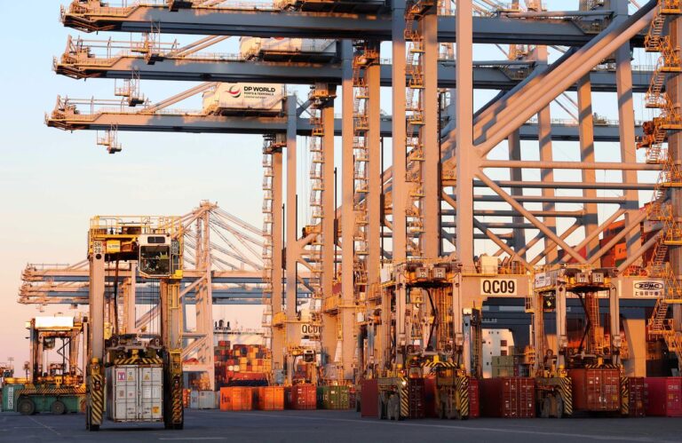 DP World Announces £1bn Expansion to Make London Gateway Britain's ...
