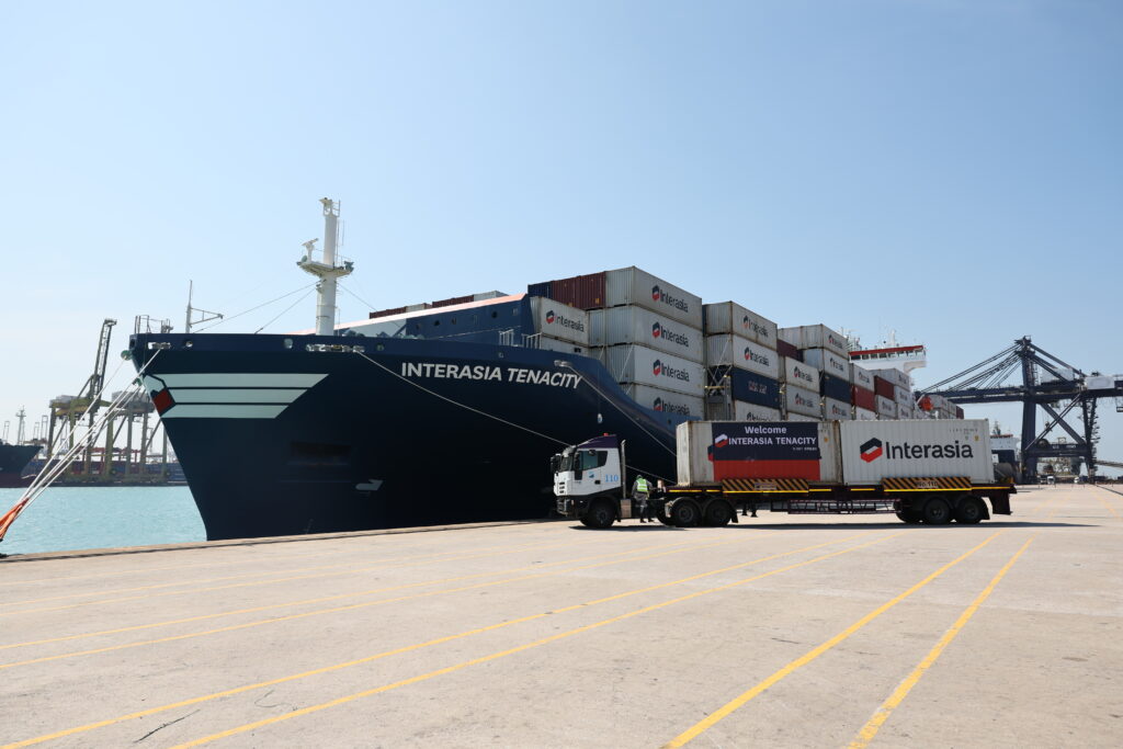 Interasia Lines (Thailand) ต้อนรับเรือ INTERASIA TENACITY เทียบท่าเรือ ...