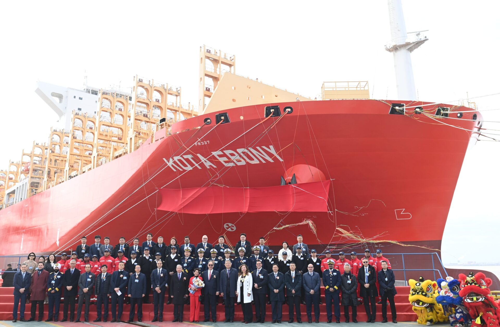 PIL รับมอบเรือขนส่งตู้สินค้าเชื้อเพลิงคู่พลังงาน LNG ขนาด 14,000 ทีอียู ...