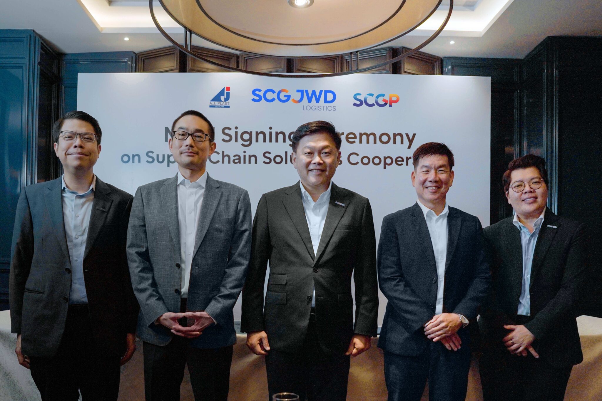 SCGJWD Signing Two New Contracts Worth over THB 450M for End-to-End Solution and Financing ...