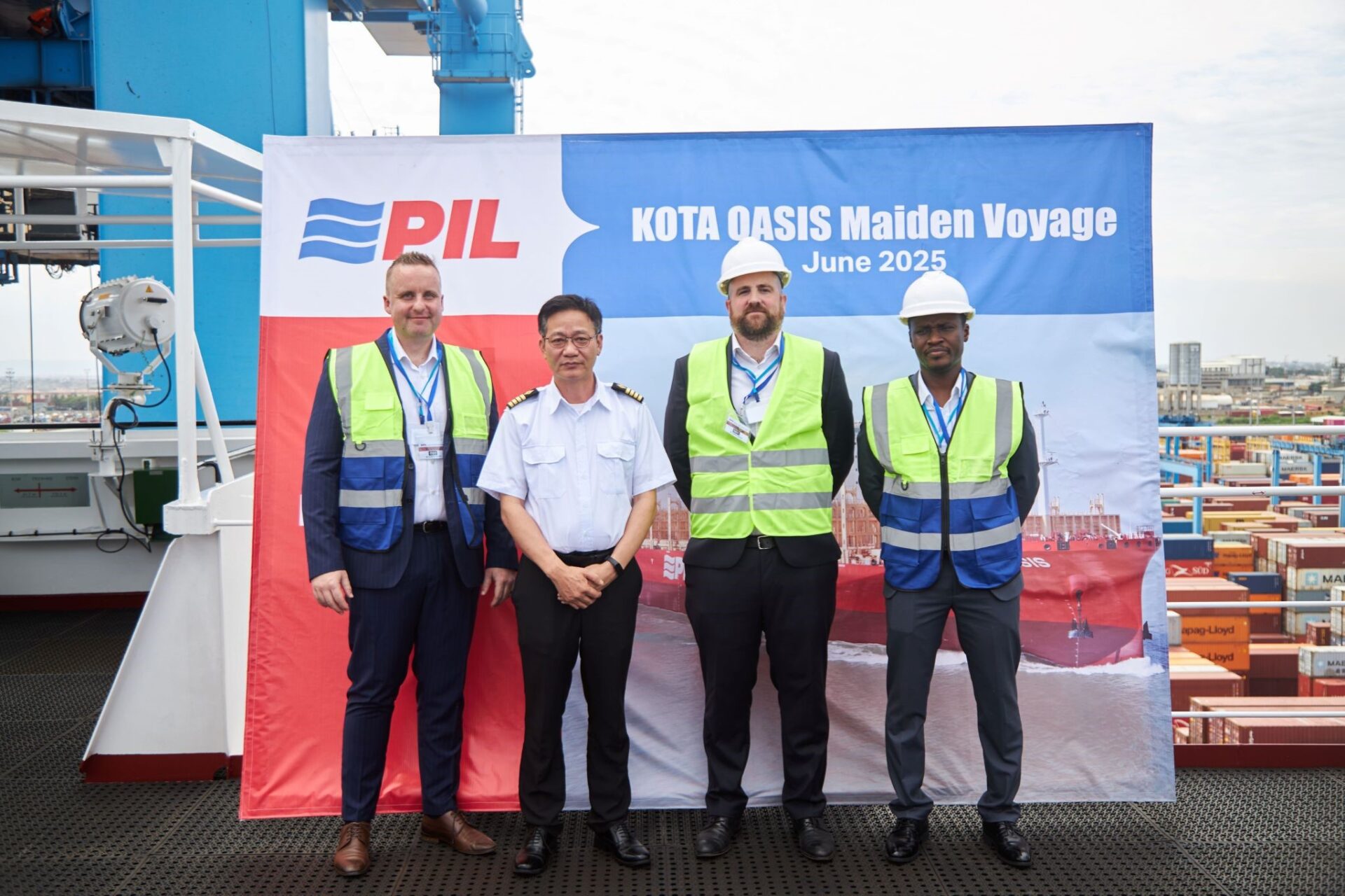PIL ปฏิบัติการเรือ Kota Oasis เทียบท่าใน Tema ประเทศกานาเป็นครั้งแรก - Logistics Manager