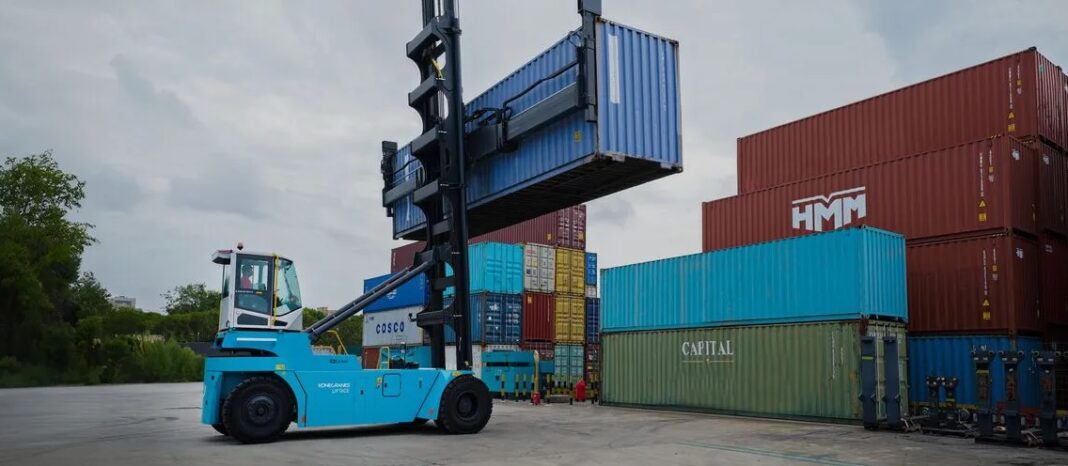 Portlink Orders Konecranes Electric Container Handlers for Bangladesh ...