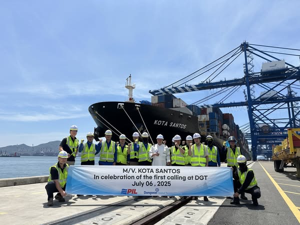 PIL Makes Inaugural Call at Fully Automated Terminal in Busan ...